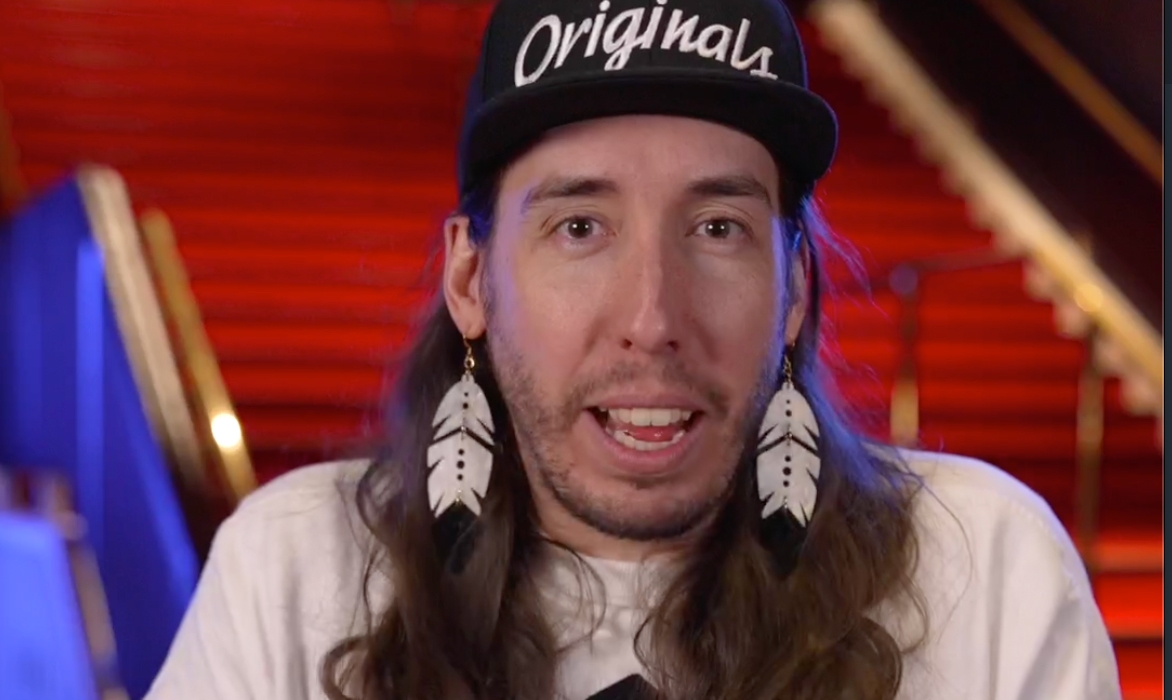 Parler des Autochtones: leçon de vocabulaire avec Xavier Watso