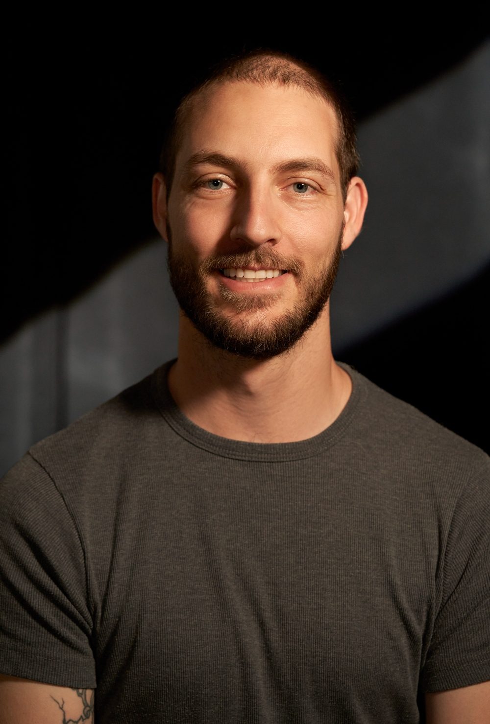 Profil d'artiste - Mathieu C. Bernard - Théâtre Duceppe