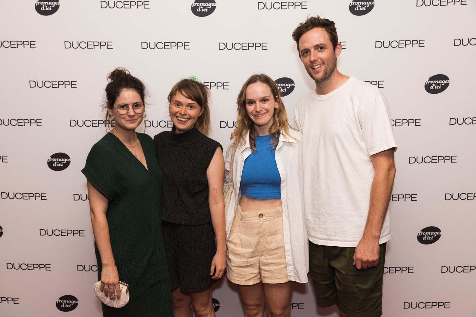 Tapis rouge pour Salle de nouvelles